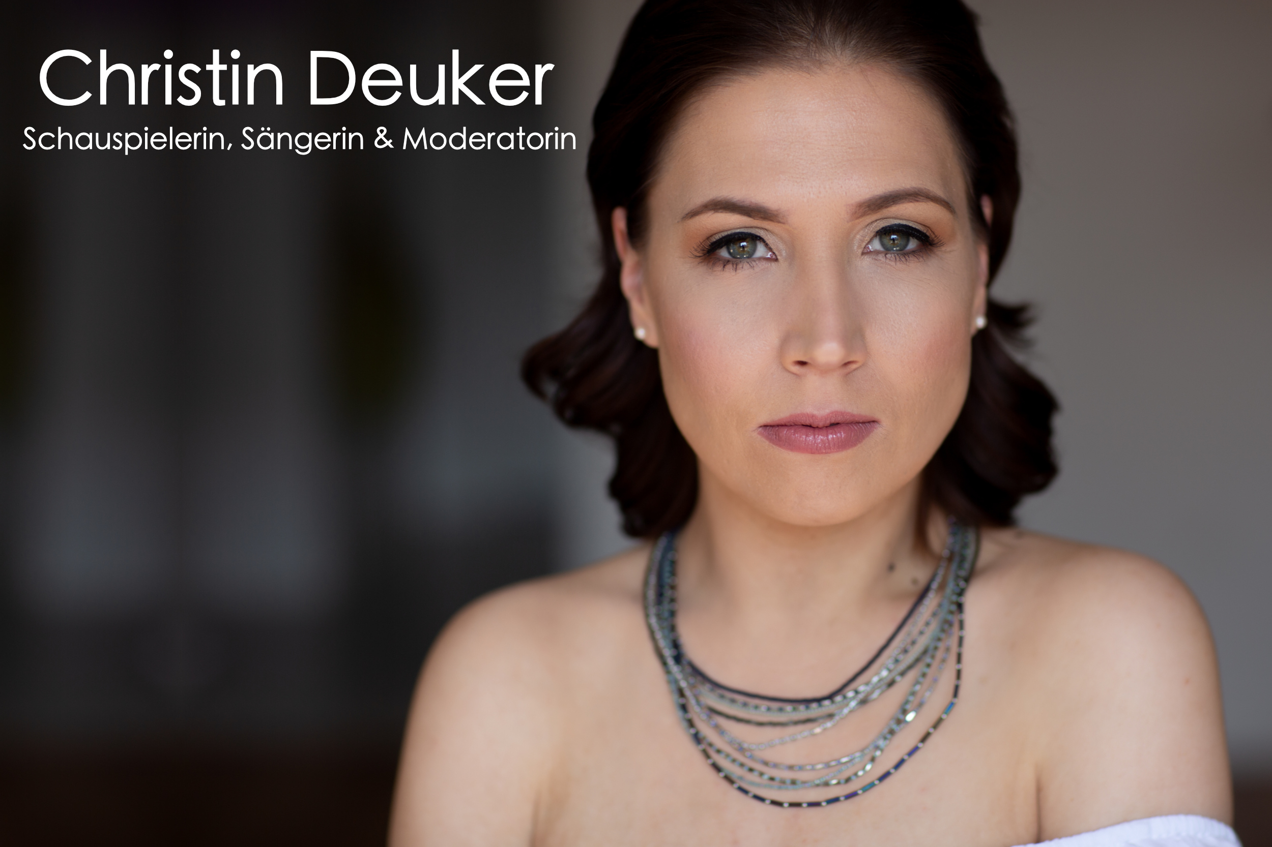 Christin Deuker – Schauspielerin, Sängerin & Moderatorin